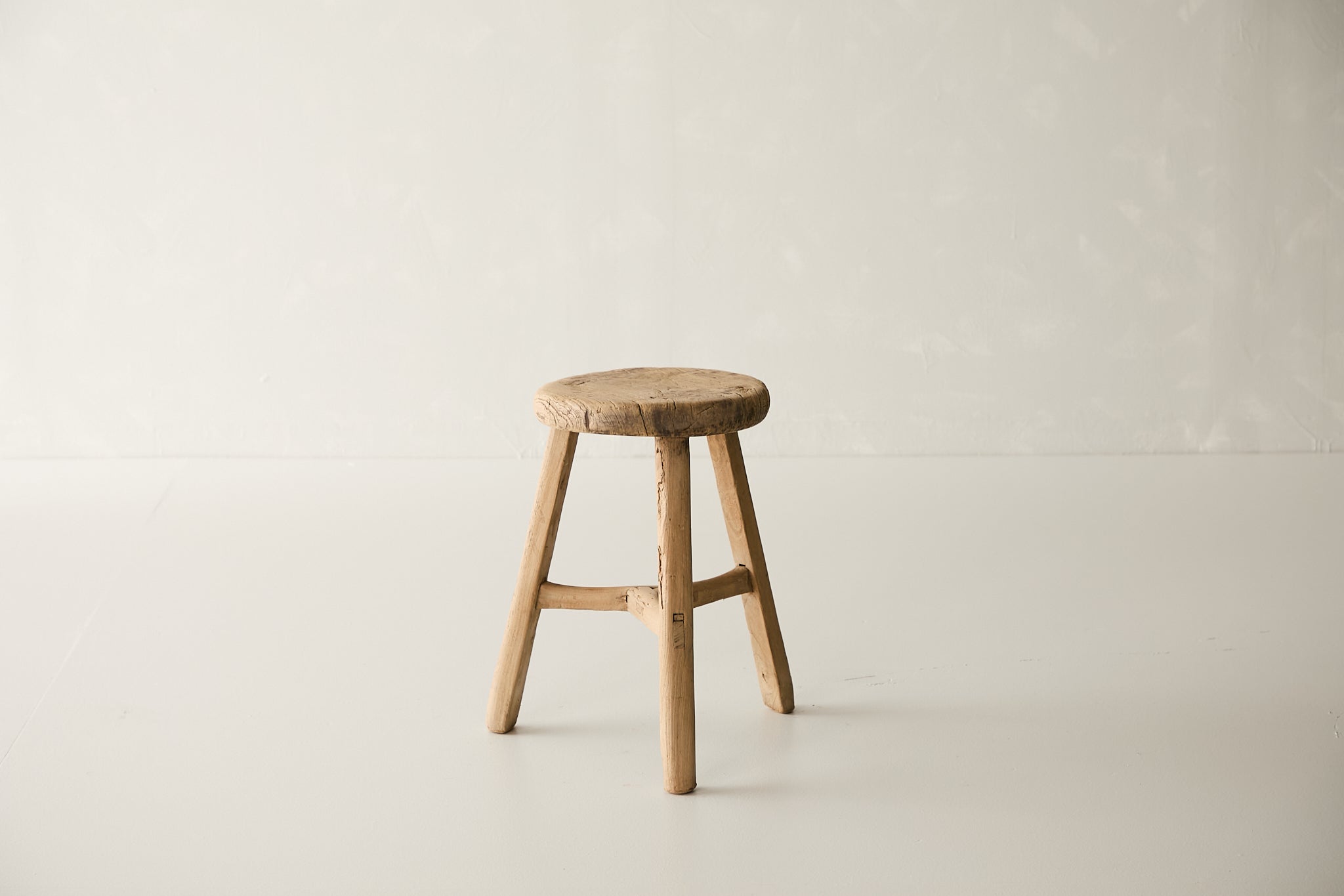 Vintage Cobbler Round Wood Stool AF.008 – Habitat Home and Garden